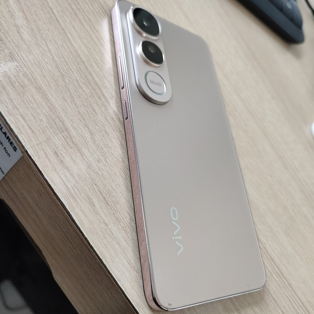 CELULAR VIVO V50 LITE 5G V2440 (2025) 256 GB 12 GB RAM (SEMINUEVO ...